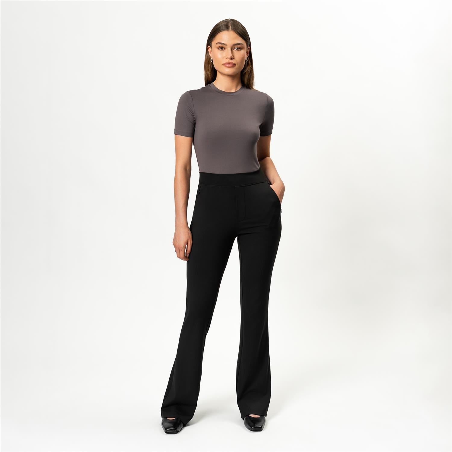 Ninepine – Strique & Mique