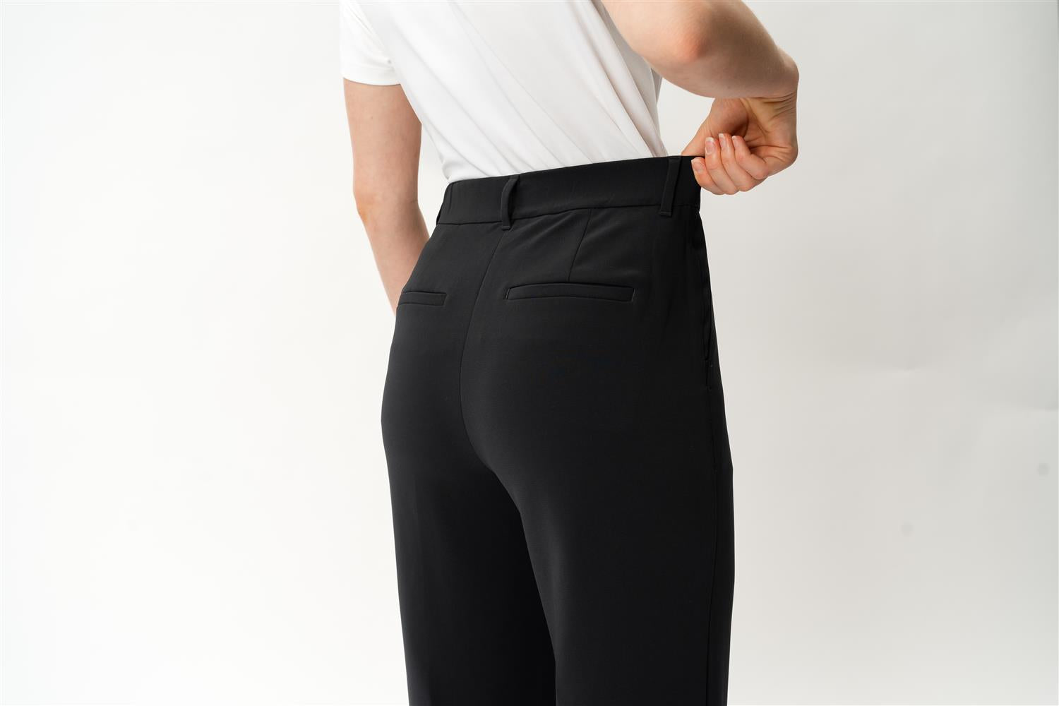 Ninepine – Strique & Mique